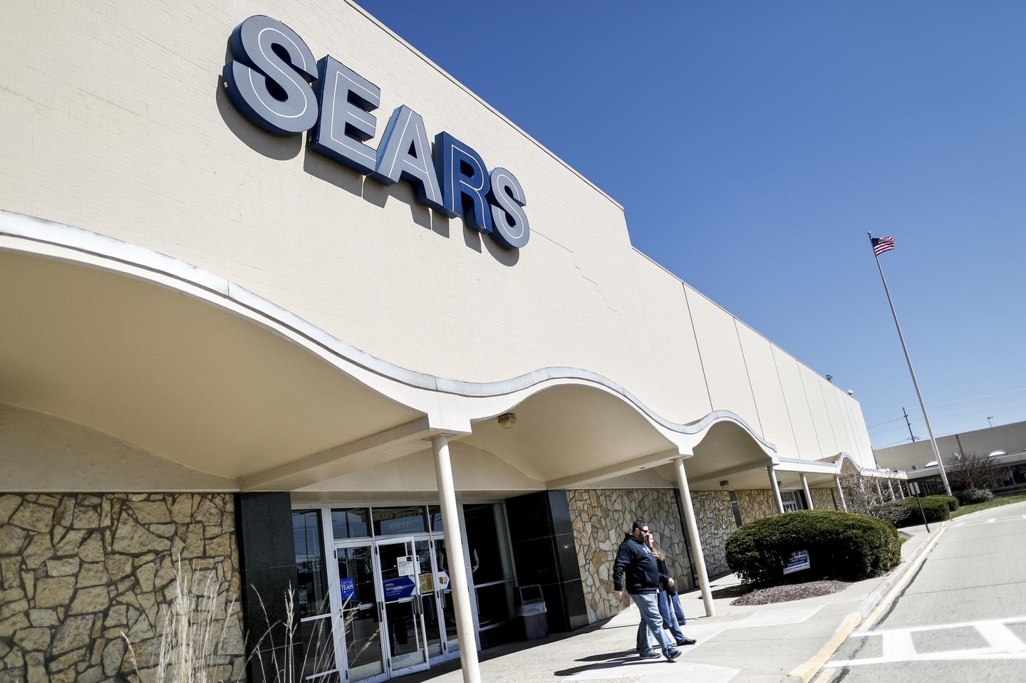 The Long, Hard, Unprecedented Fall of Sears | RealClearMarkets