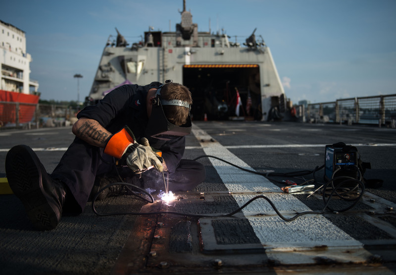 Navy Trying to Boost Sailors' Maintenance Abilities | RealClearDefense