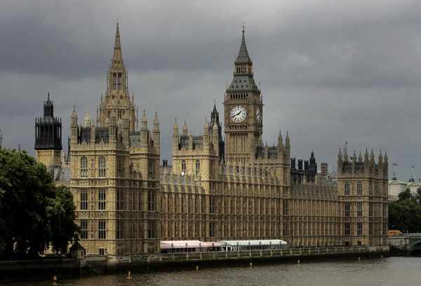 Now Britain Risks Becoming a Vassal of the U.S. | RealClearPolitics