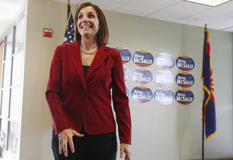 Flake Retirement Scrambles Arizona Senate Race | RealClearPolitics