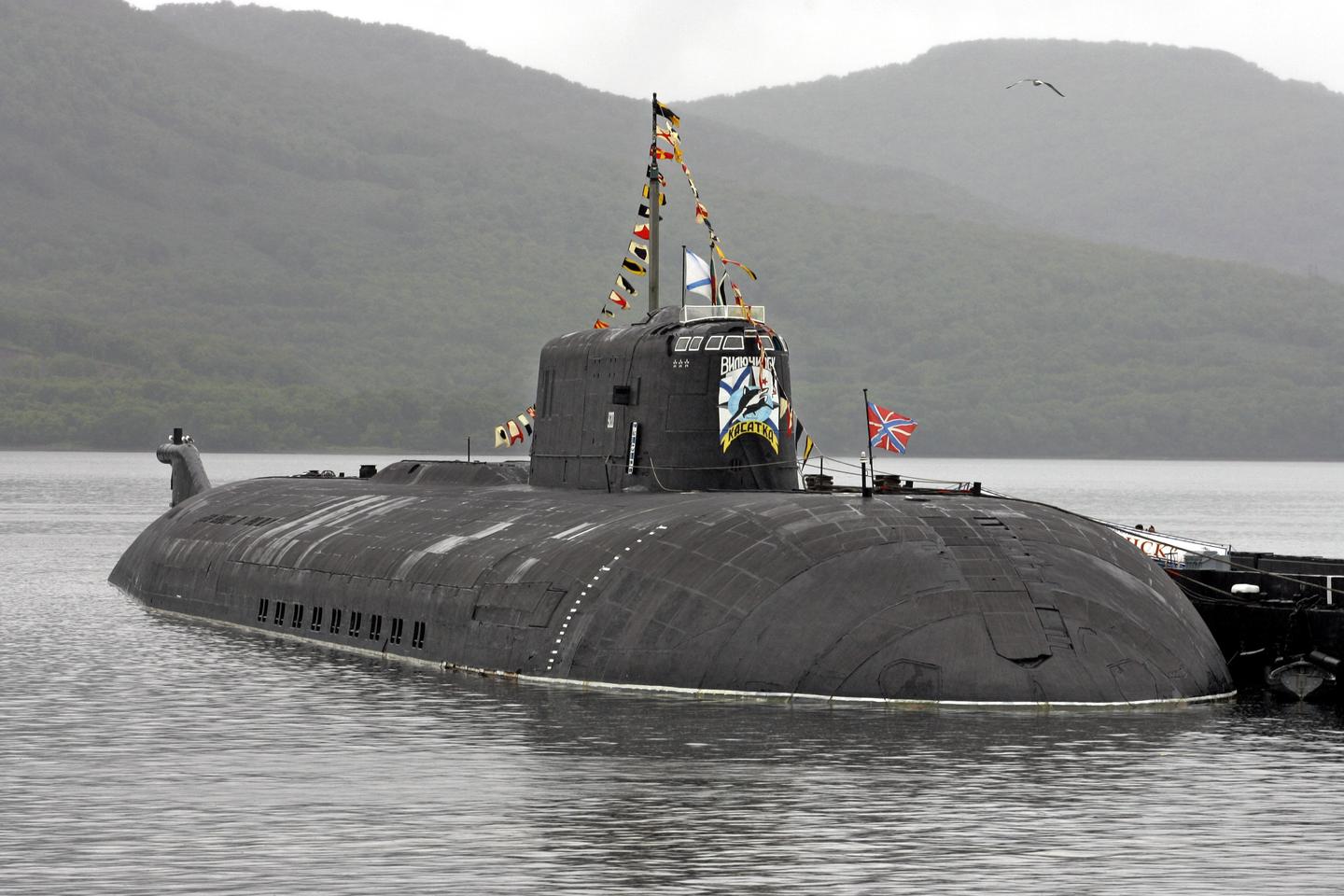 How the Soviets Sneaked up Behind Enemy Submarines Without Sonar ...