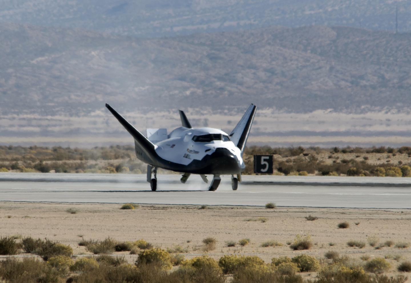 5 Features That Make Dream Chaser Spaceplane Unique | RealClearScience