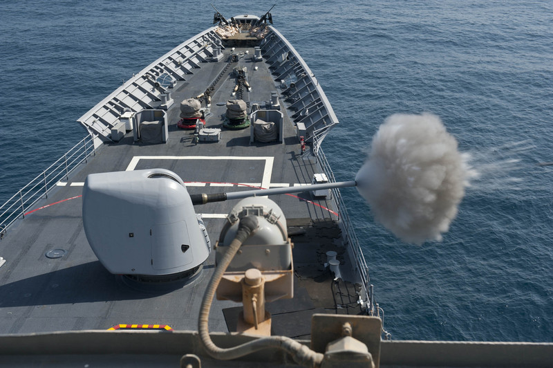 Navy to Modernize Mk45 5-Inch Gun | RealClearDefense