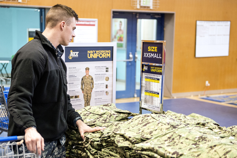 Khakis at Sea? The Navy’s Plan for a New Operational Uniform ...