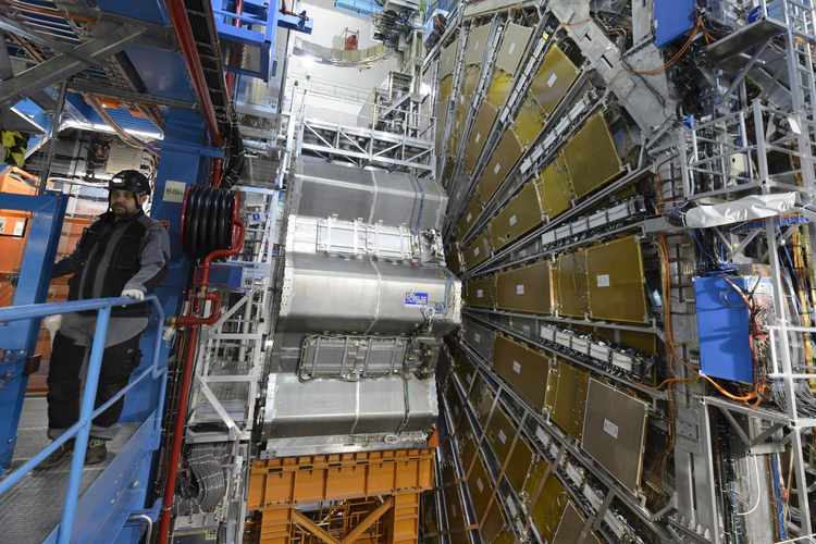 If Confirmed, Mystery Particle at CERN Would Require Weird Physics ...