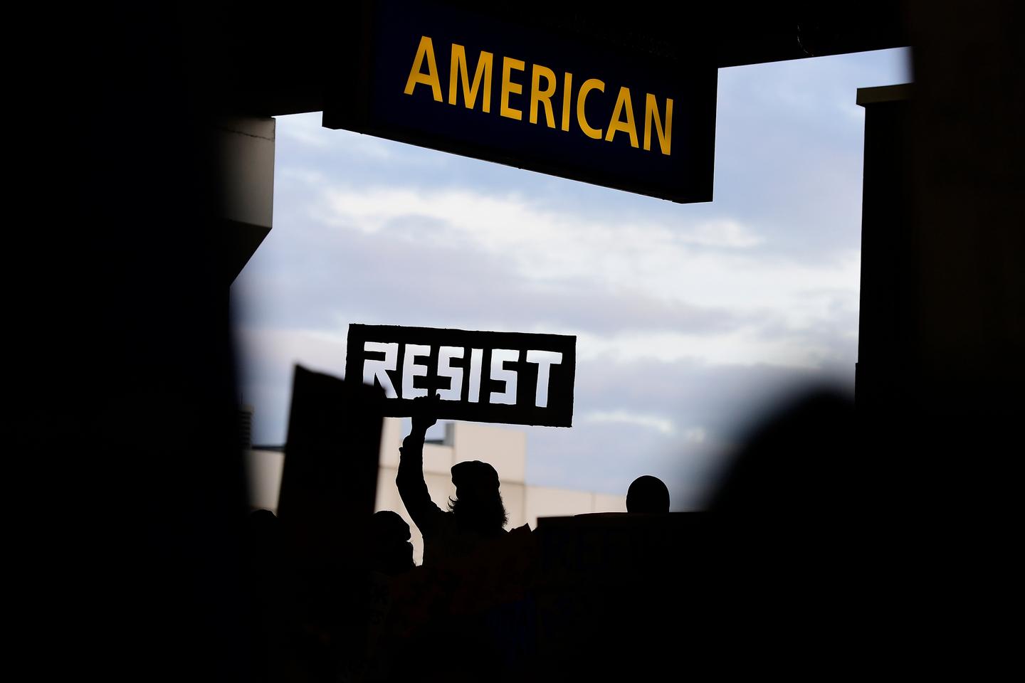 The Cry of the Centrist: Bemoaning a Polarized America | RealClearBooks