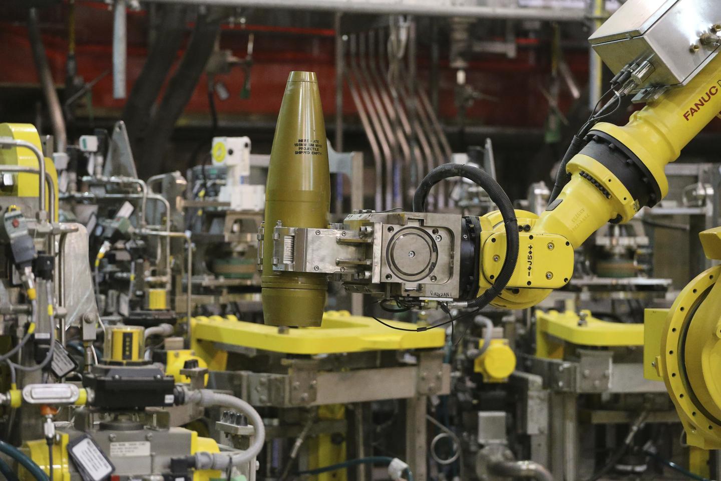 Cell Meets Robot in Hybrid Microbots | RealClearScience