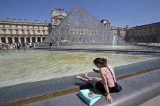 Louvre's Evolution From Fortress to Museum | RealClearHistory