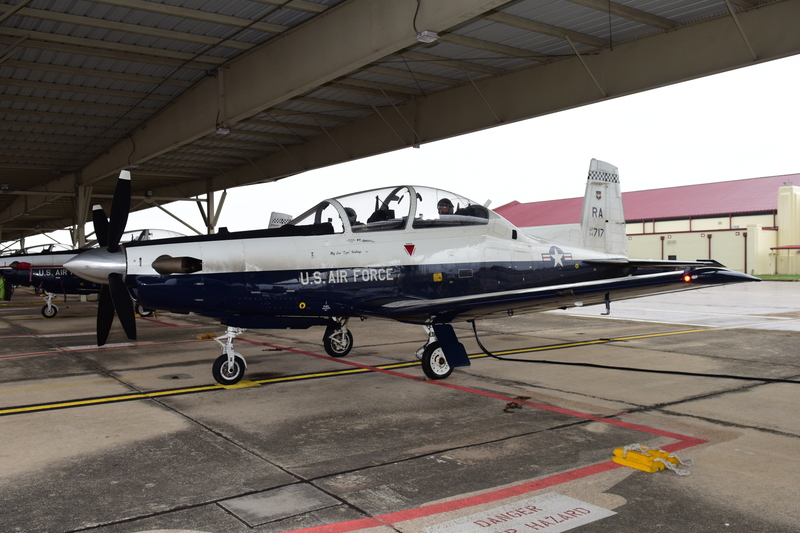 Air Force to Redesign Oxygen System on T-6 Fleet | RealClearDefense