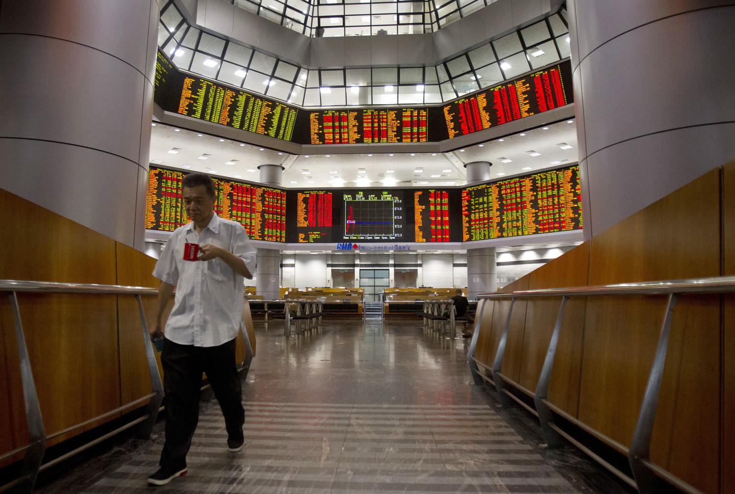 Oil Price 'Entering the Red Zone' | RealClearEnergy