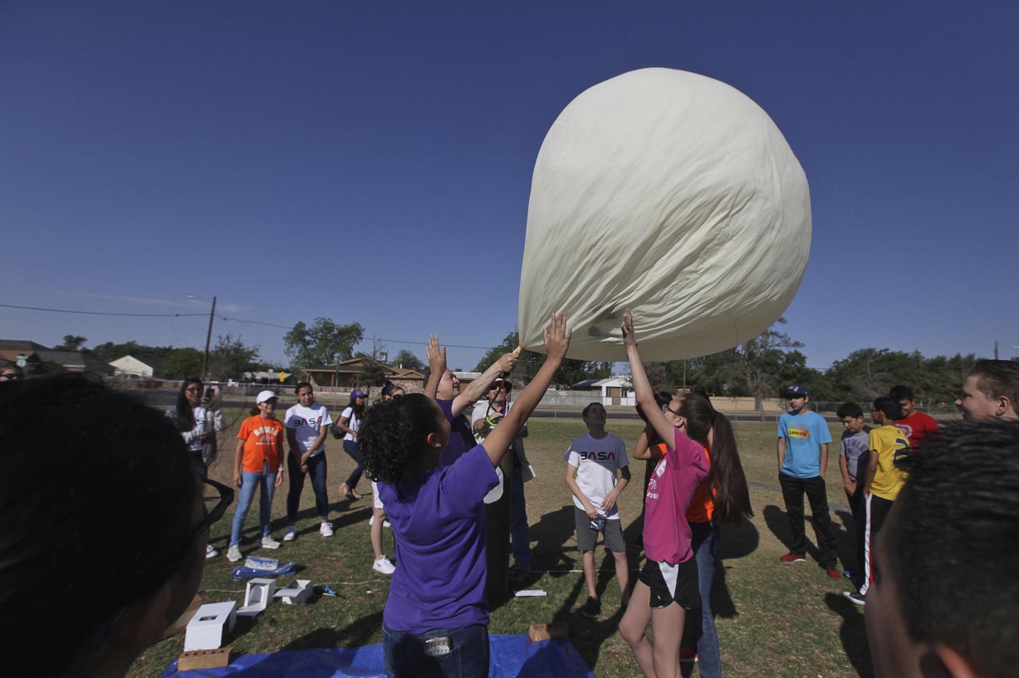 Experiment Confirms Super-Solid Helium State | RealClearScience