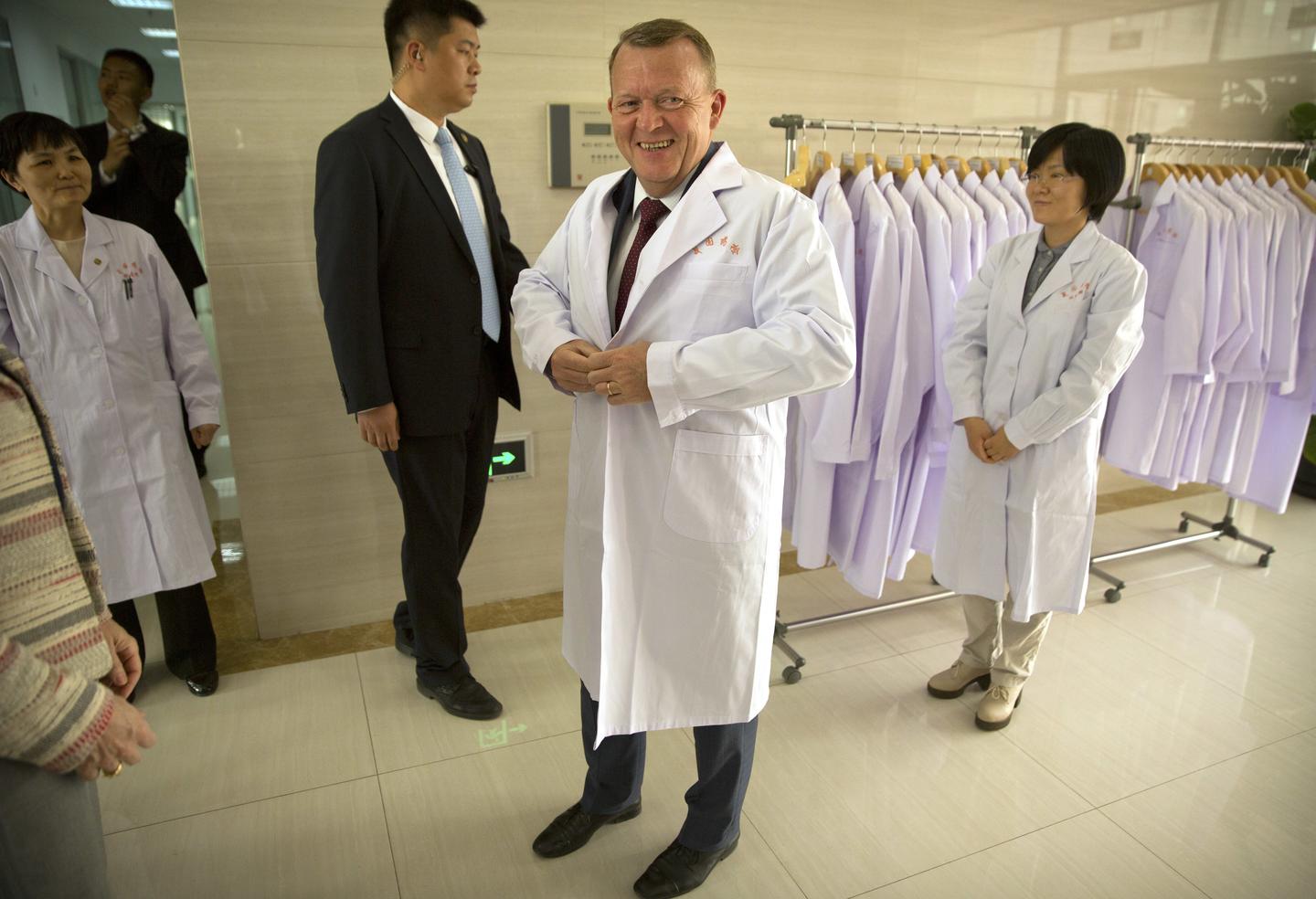 How to Reinvent the Lab Coat | RealClearScience