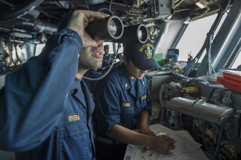 The U.S. Navy's Three Great Intellectual Challenges | RealClearDefense