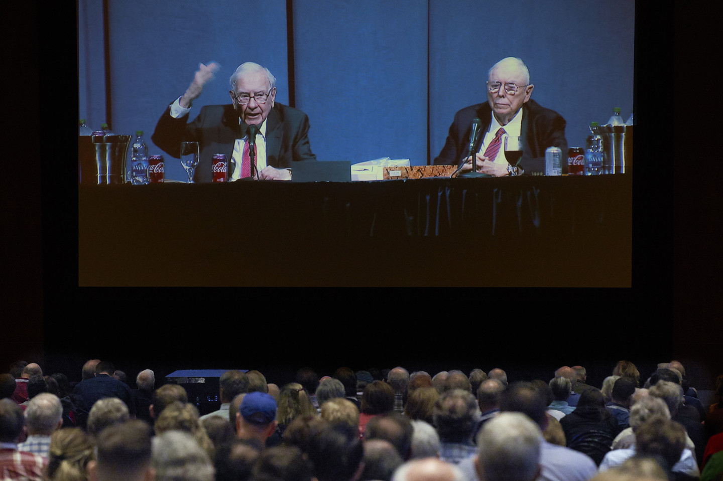 CNBC’s Full Interview with Warren Buffett, Charlie Munger and Bill ...
