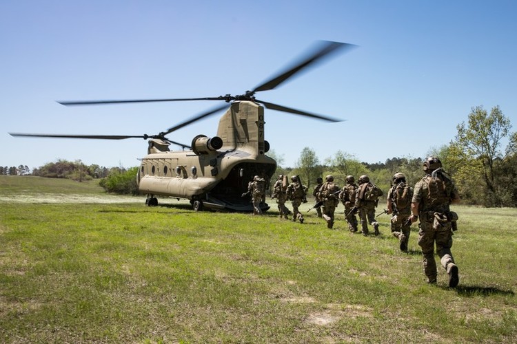 Upgrading Our Military’s Heavy Vertical Lift Capability | RealClearDefense