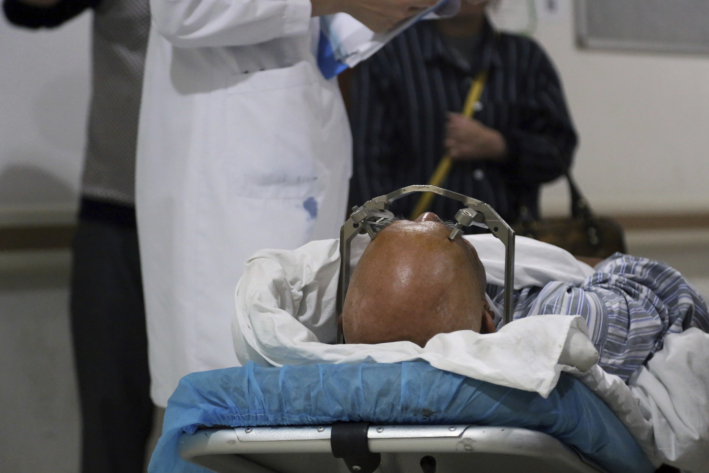 Brain Fluid Drains via Lymphatic Vessels at Base of Skull ...