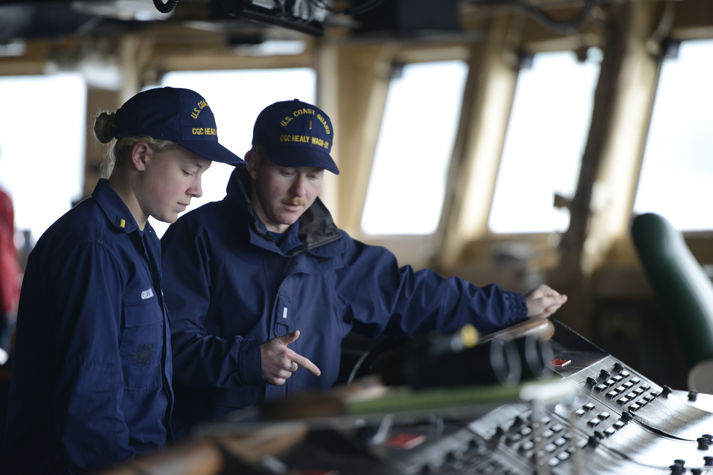 Coast Guard Officers Need a 360-Degree Evaluation System | RealClearDefense