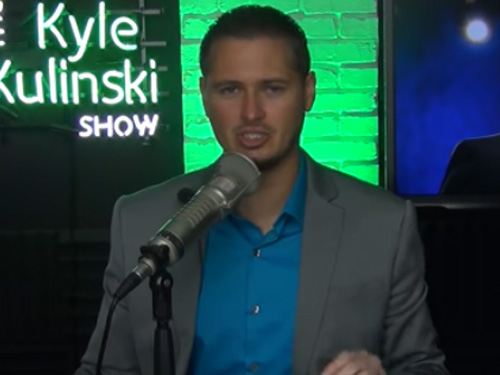 Kyle Kulinski: CNN Erases Andrew Yang's Candidacy, Boosts Beto | Video ...