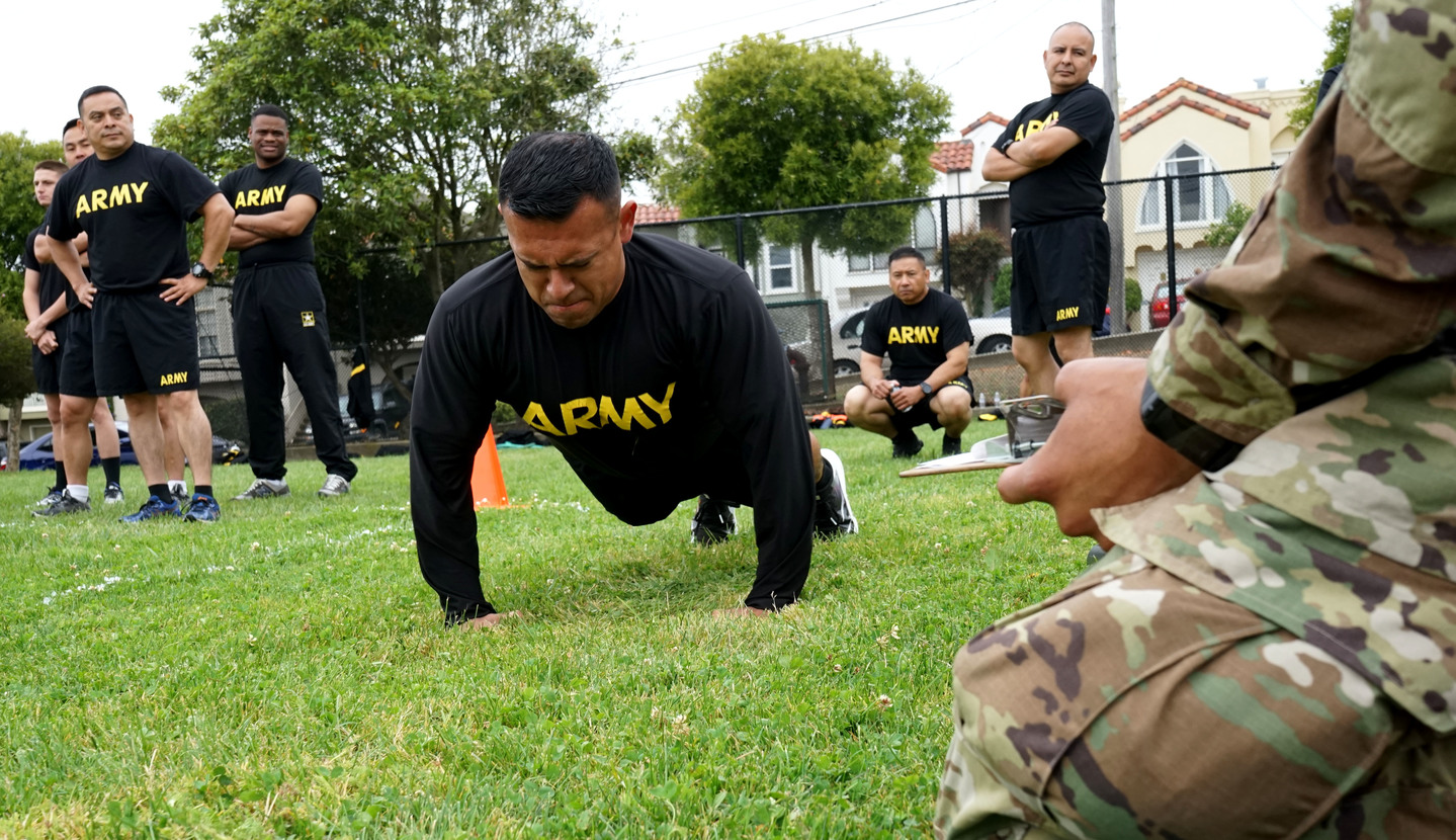 Army OKs Push-Ups, PT as Punishment for Minor Infractions ...