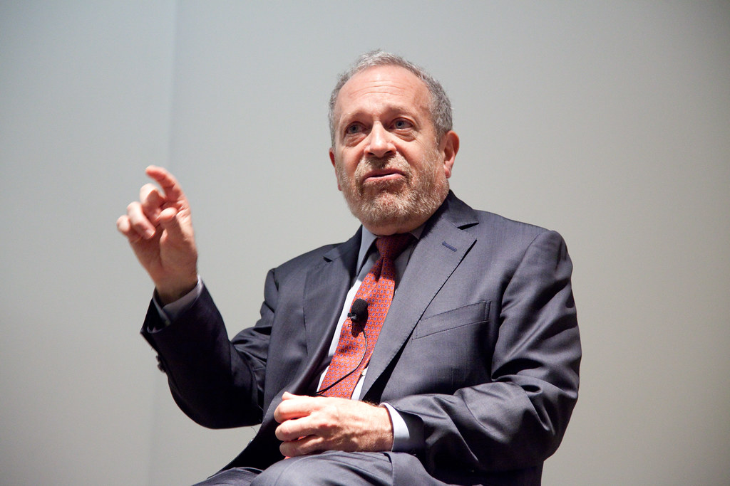 The U.S., IMF and Greg Ip Get Into a Fight With Basic Economics ...