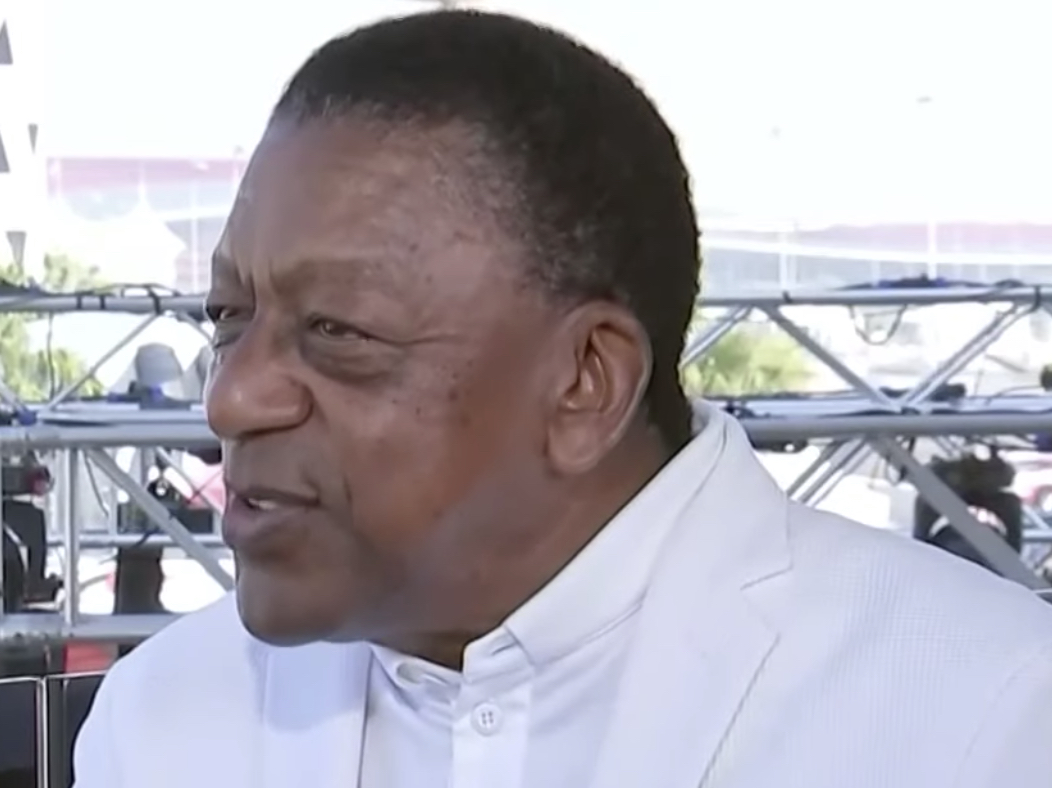 Robert Johnson: "2020 Election Is Trump's To Lose," Democrats Not ...