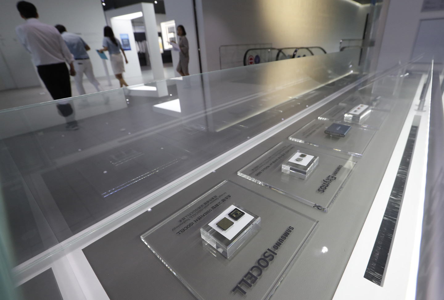 Computer Chip Combines Logic Operations and Data Storage | RealClearScience