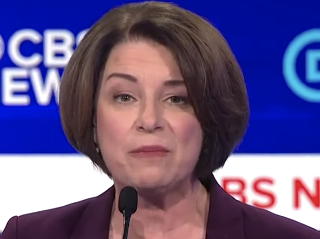 Klobuchar: I'm The Only One Who Has The "Receipts" For Gun Control ...