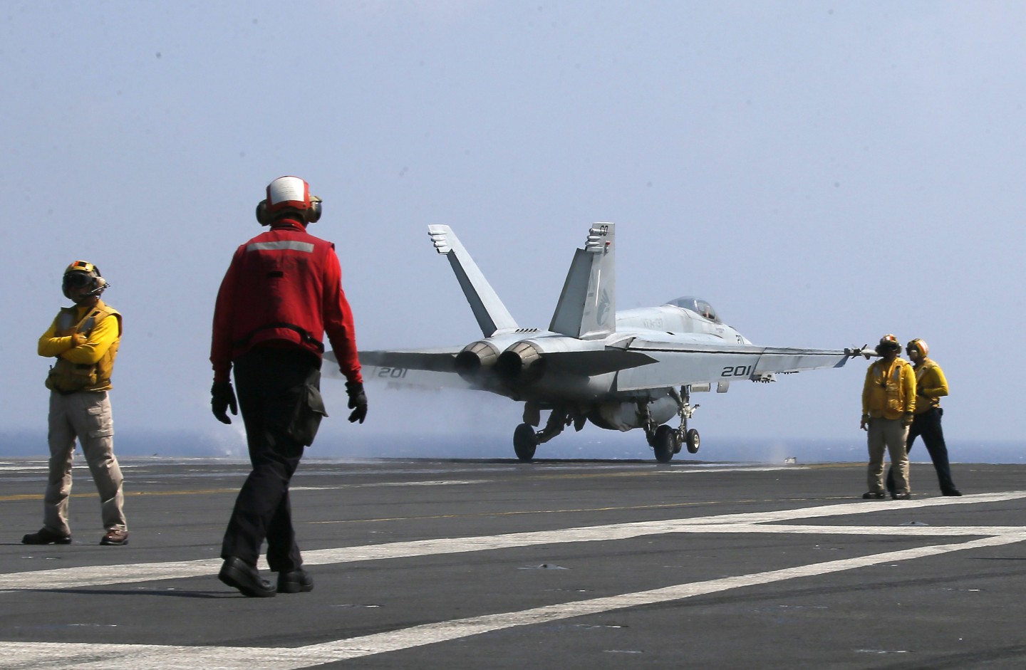 Navy Quietly Starts Development of Next-Generation Carrier Fighter ...