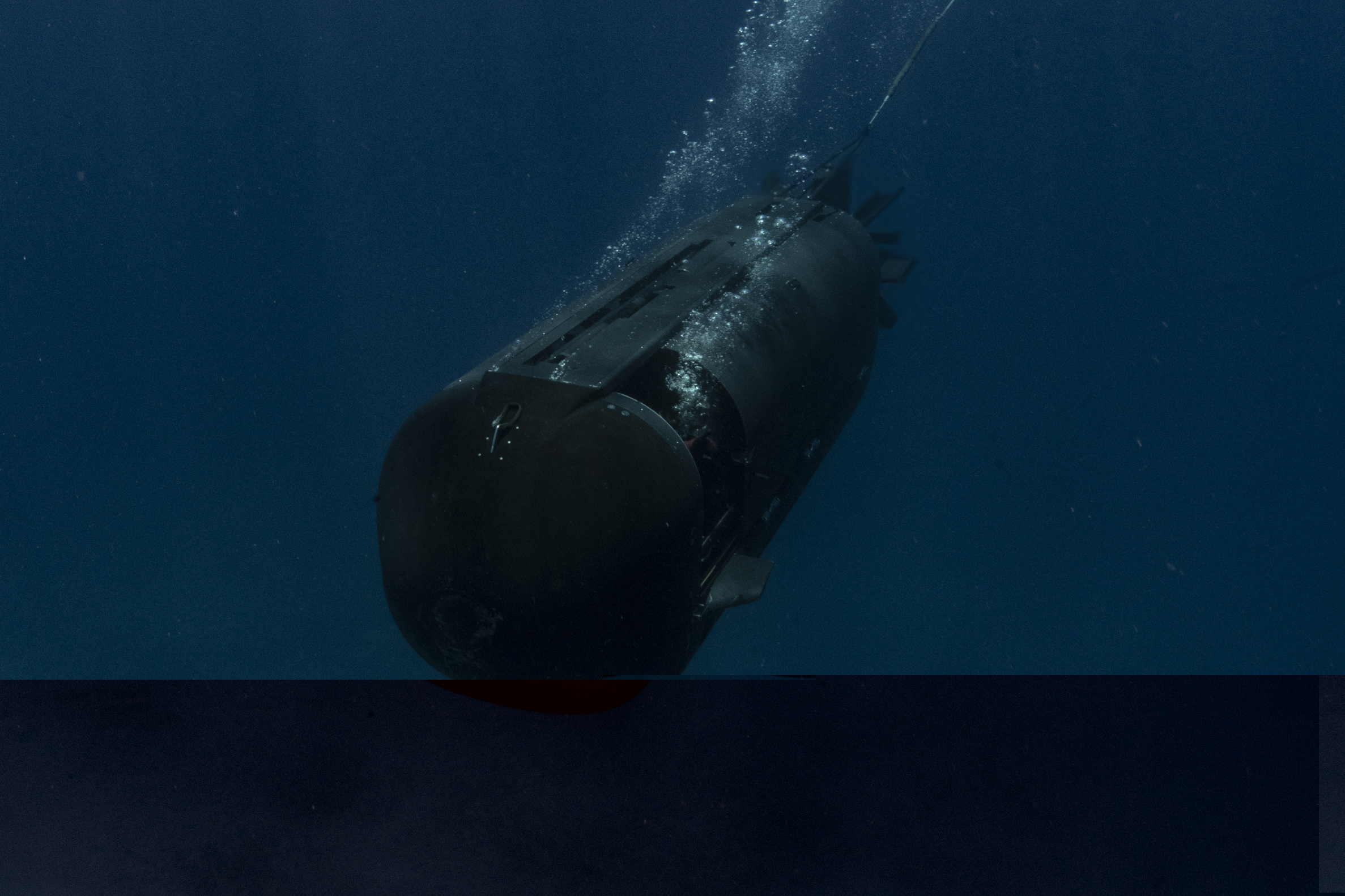 Navy SEALs to Launch New Submersible From Bigger Sub | RealClearDefense