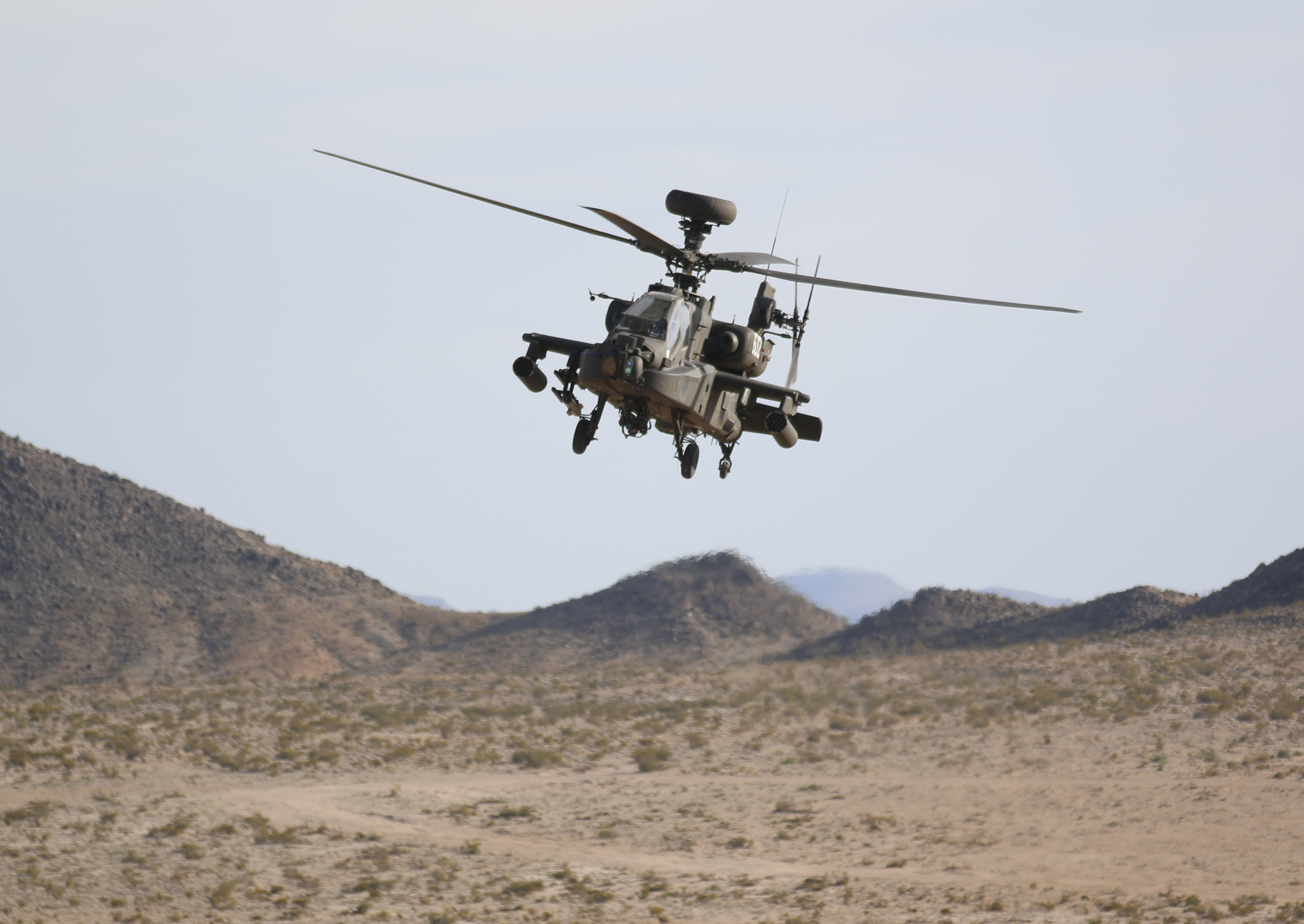 Army Plans Long-Range Missile Fly-Offs for Future Helicopters ...
