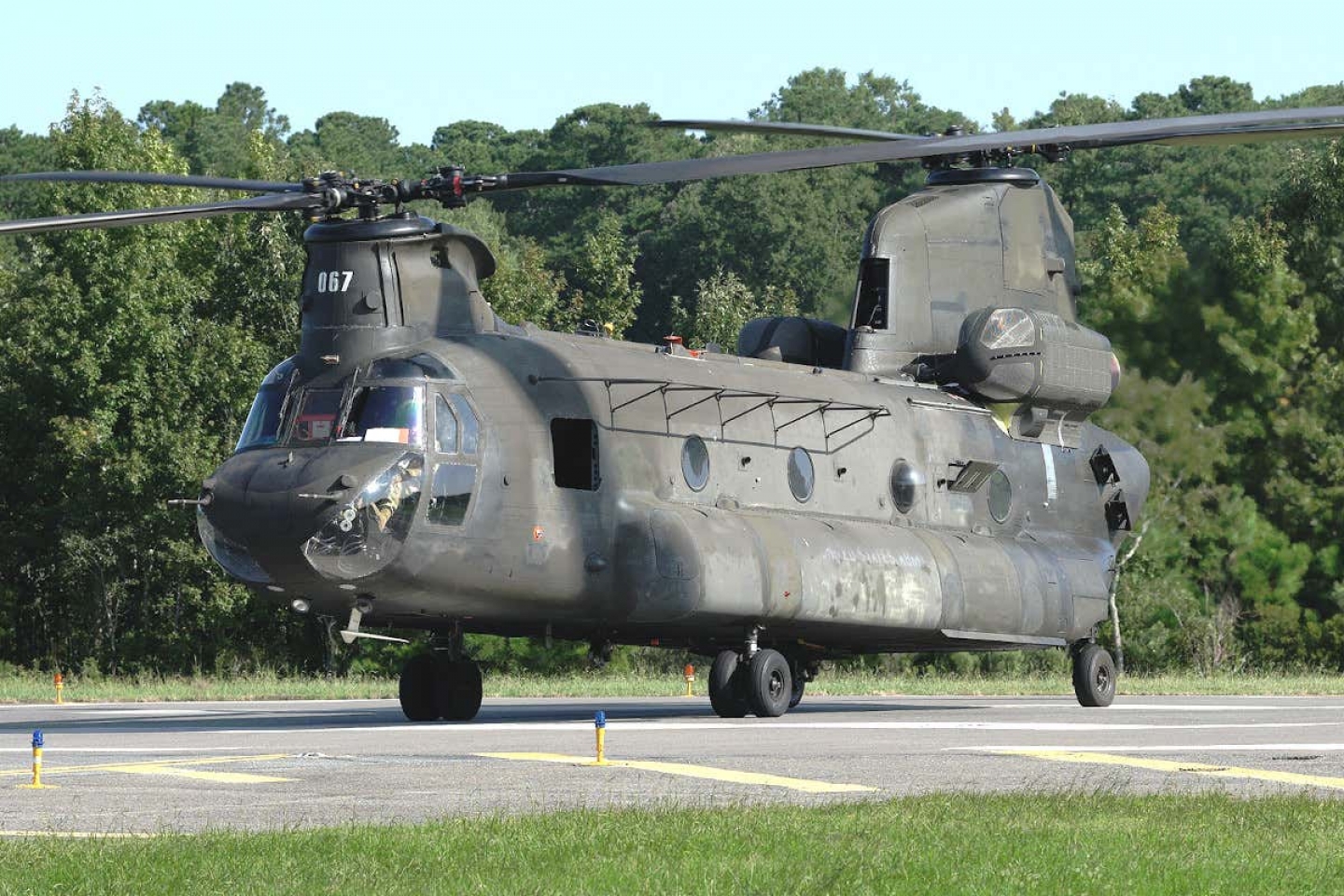 CH-47 Chinook Flies With T408 Engines for First Time | RealClearDefense
