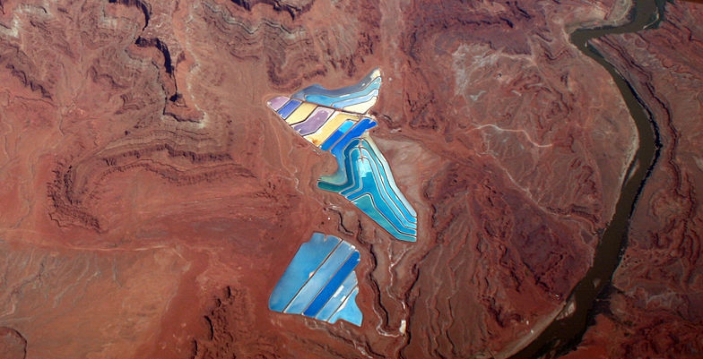 What Are These Huge Ponds in the Utah Desert? | RealClearScience