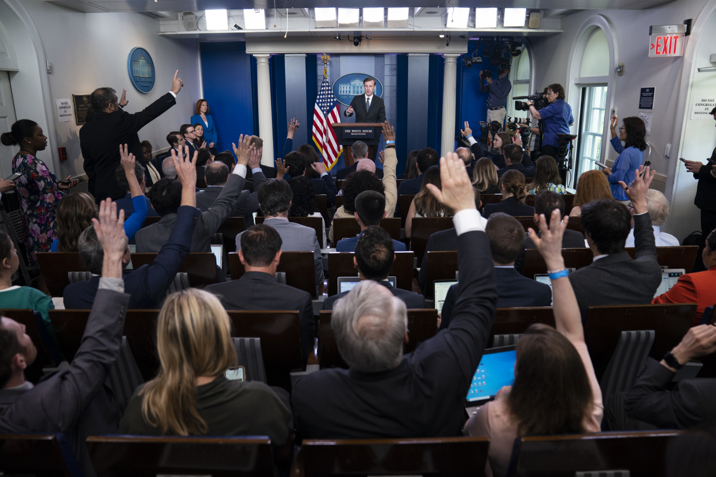 Investigative Issues: Most Journos at Liberal Outlets Reject ...