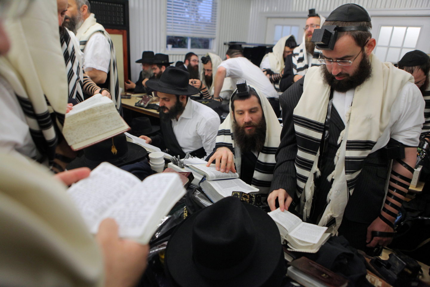 Permanent Daylight Saving Would Be Disastrous for Jewish Morning Prayer ...