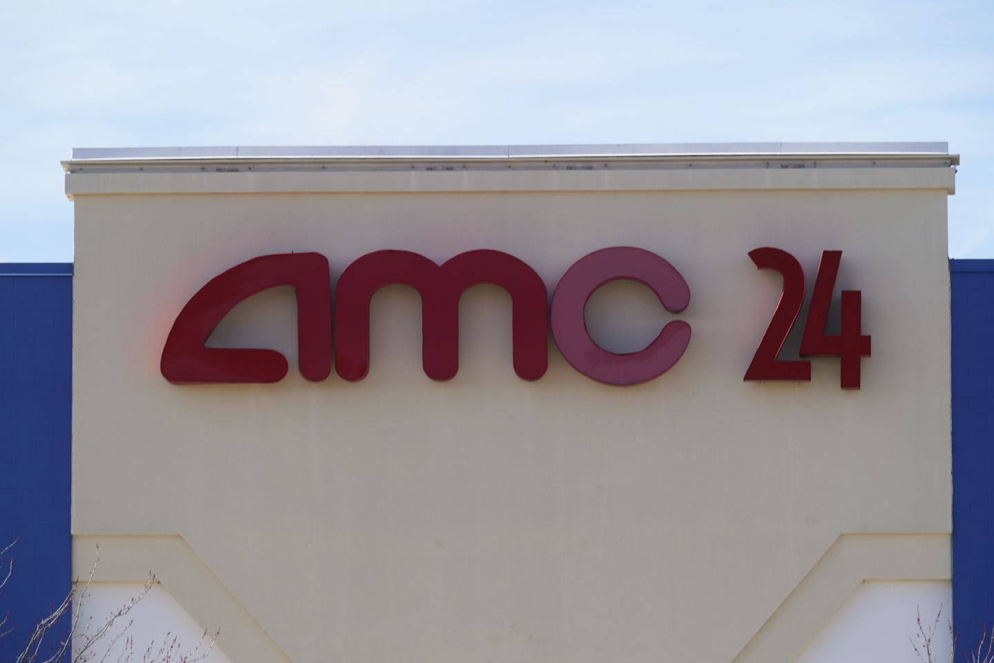 Expect An Infuriating Ending To the AMC Stock Saga | RealClearMarkets