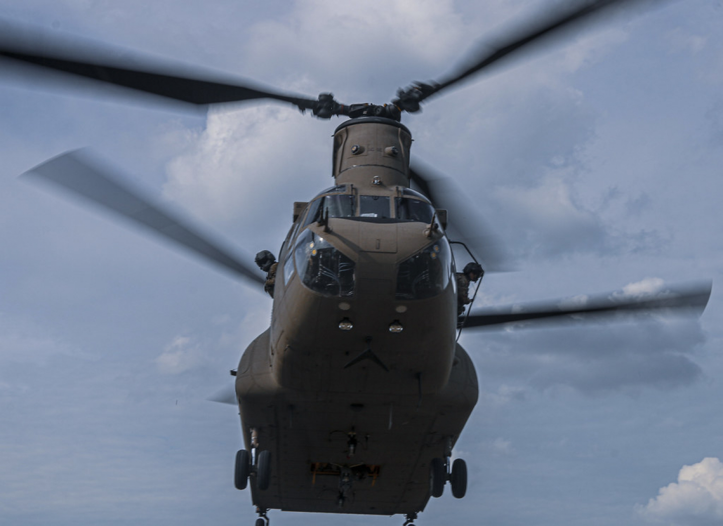 Army Inching Towards Late FY25 Chinook Block II Full-Rate Production ...