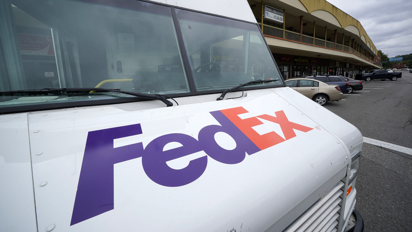 FedEx Founder Fred Smith Channels Cordell Hull. So Should U.S ...