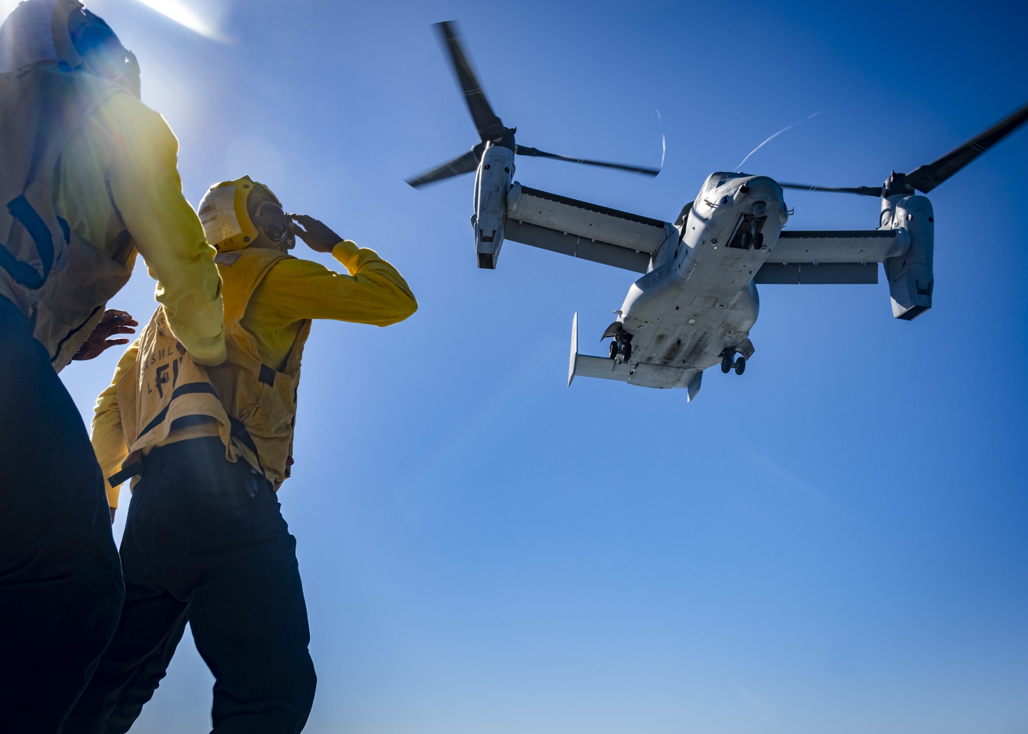 Navy, Marines, and Air Force Make Due With V-22 Restrictions ...