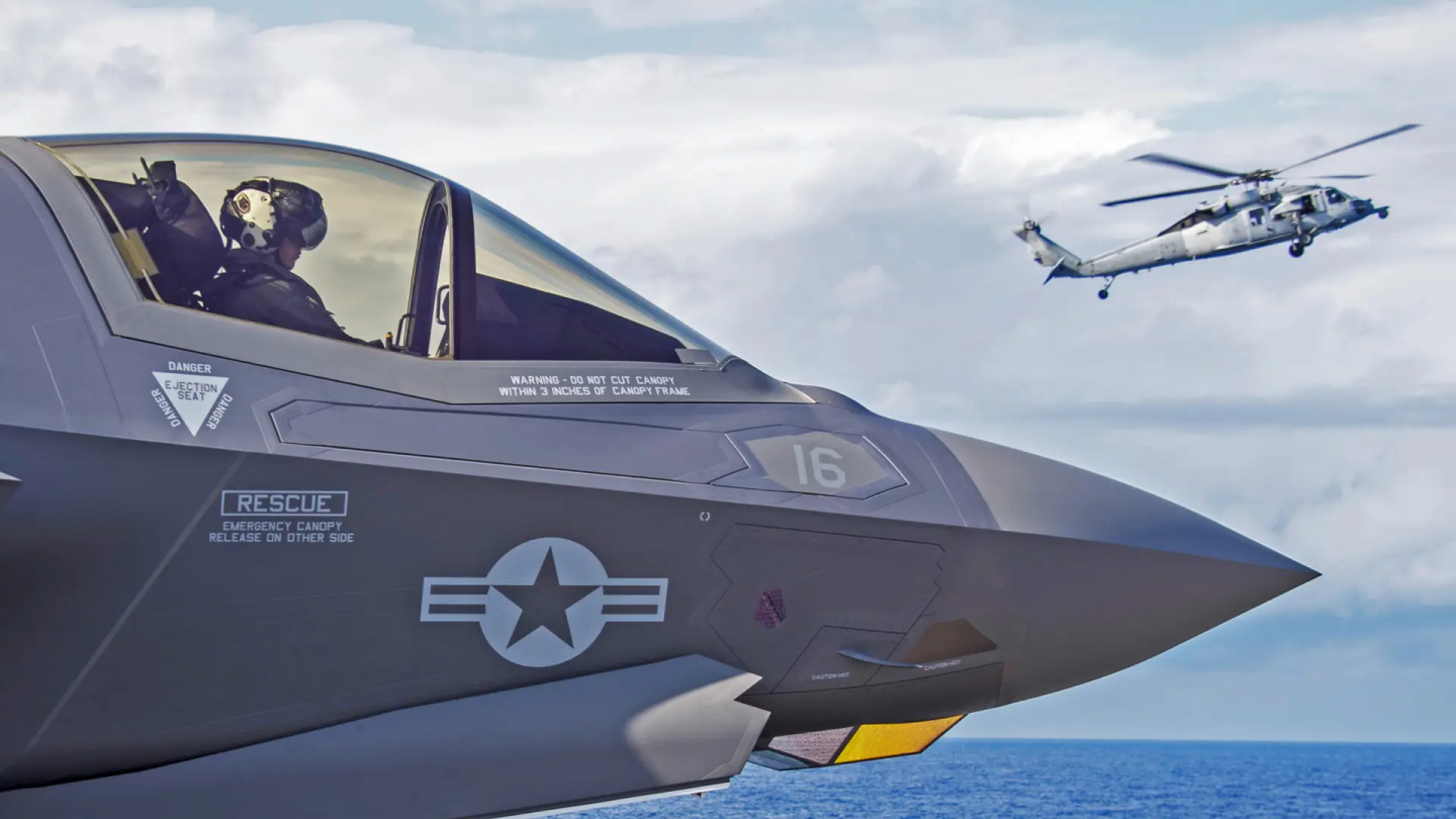 Reviving the Use of Navy Tactical Jets As Submarine-Hunters ...