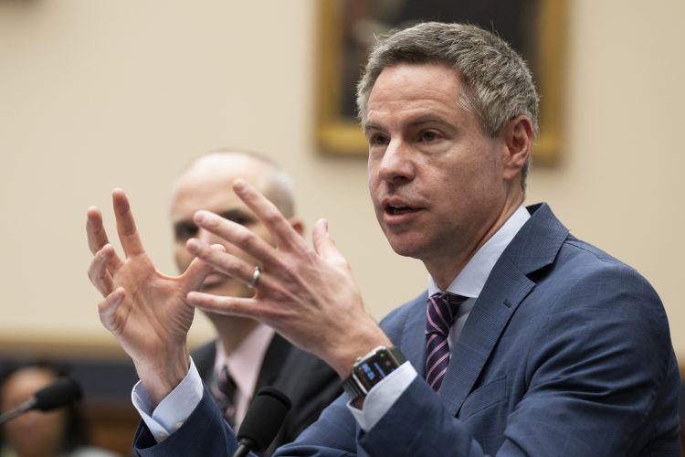 Exposing the Censorship-Industrial Complex | RealClearPolitics