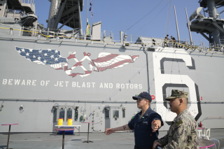 How the U.S. Navy Prioritized Readiness, and Got More Ships Too ...