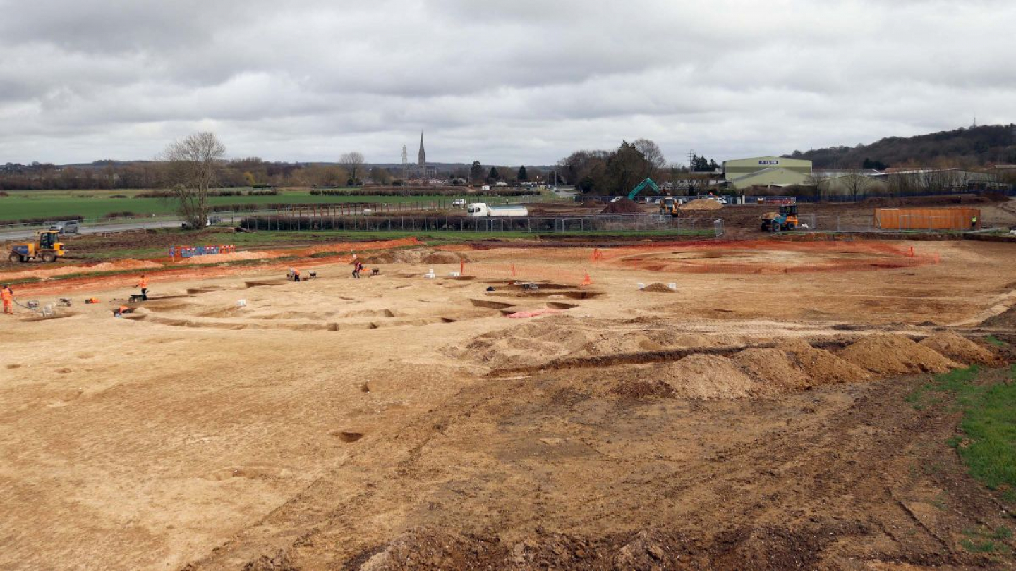 Vast Bronze Age Cemetery Found Miles From Stonehenge | RealClearScience