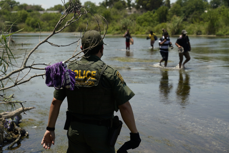 The Numbers Behind Trump's Border Triumph | RealClearPolitics