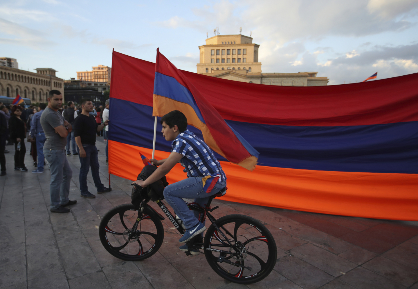 U.S. & Turkey Offer Support for Peace Between Armenia and Azerbaijan ...