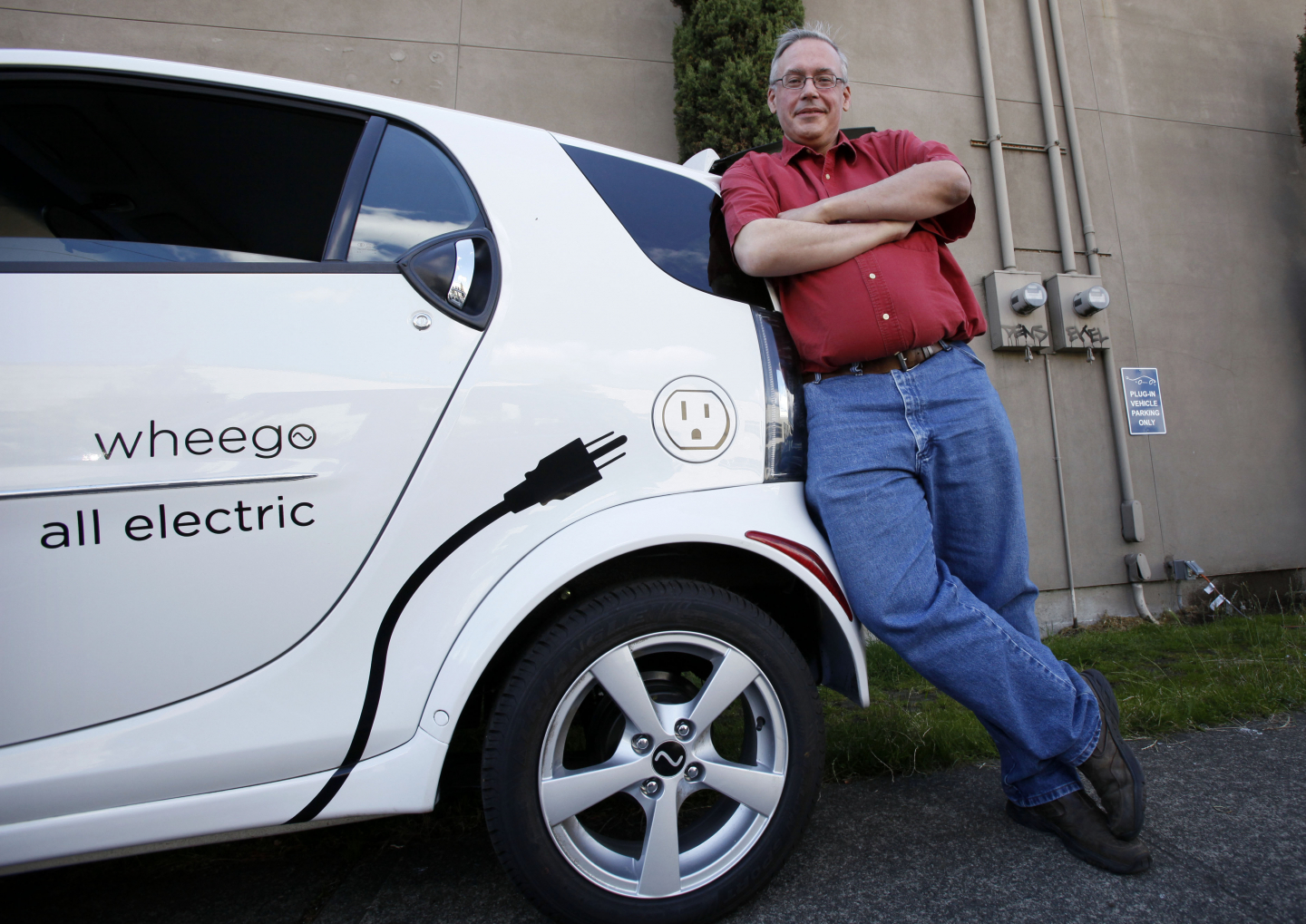 Best Way to Extinguish a Flaming EV? Let It Burn | RealClearEnergy