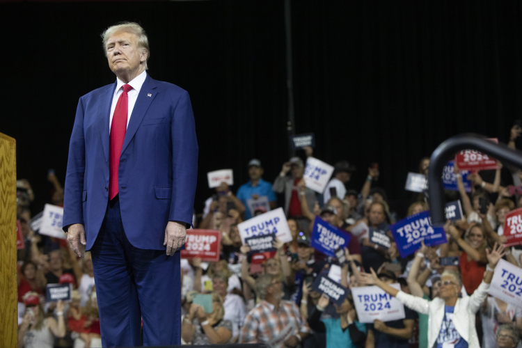 Trump Can Win the Union Vote in 2024 | RealClearPolitics