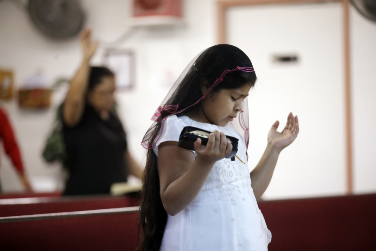 Americans Embrace Religion, Reject Religious Bigotry | RealClearPolitics