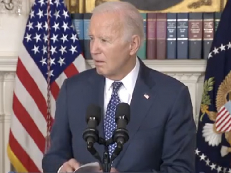 Biden Snaps At Reporter: "I'm The Most Qualified Person In The Country ...
