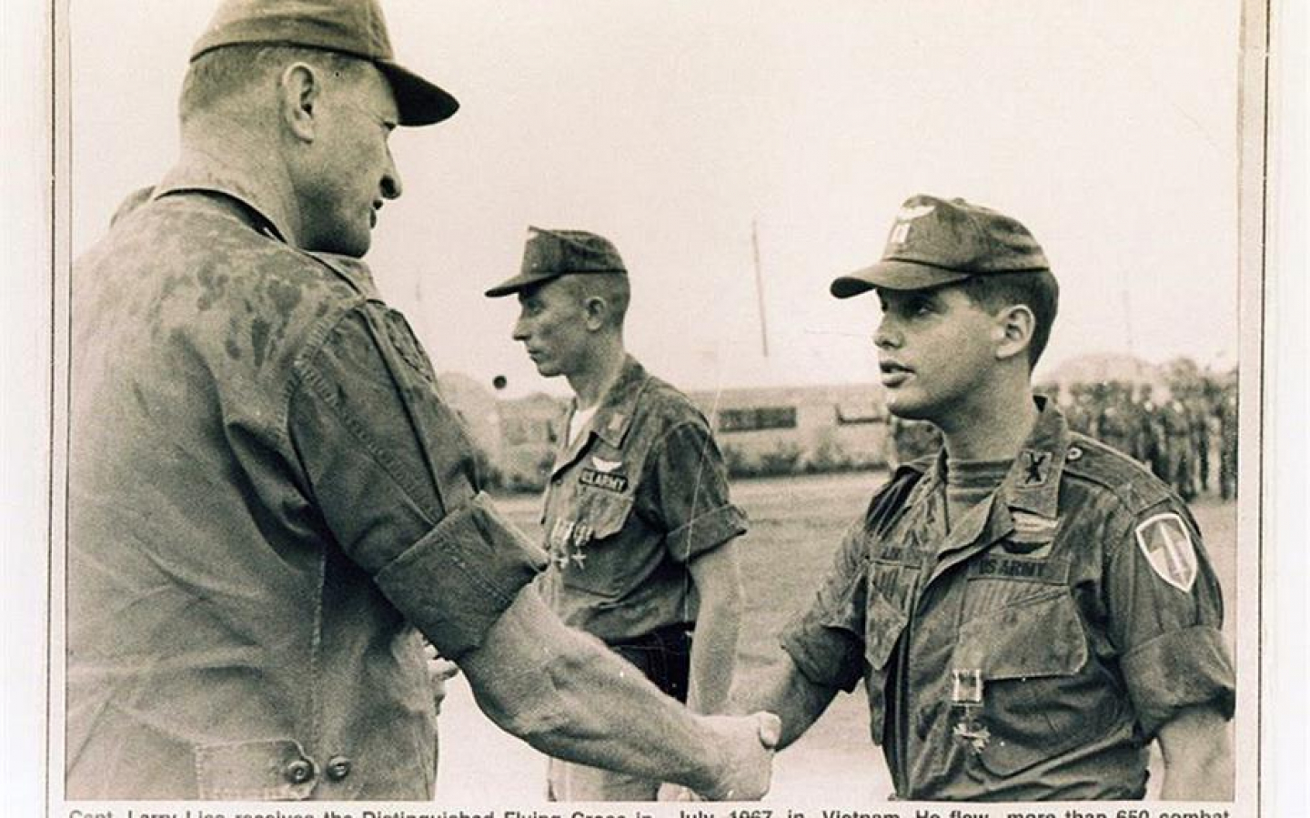 Vietnam Helicopter Pilot’s Heroics Earn ‘Long Overdue’ Silver Star ...