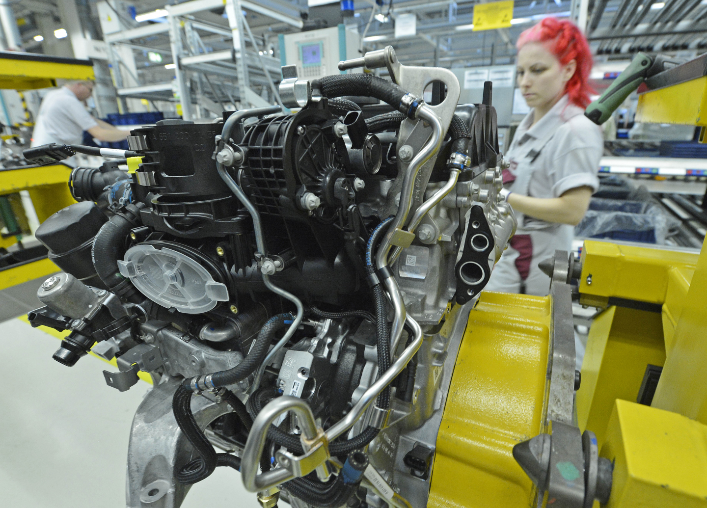 Study Provides Roadmap to More Efficient Combustion Engines ...